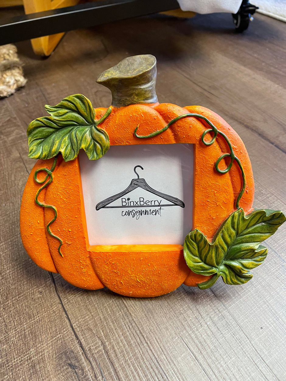 Home Decor – BinxBerry Consignment